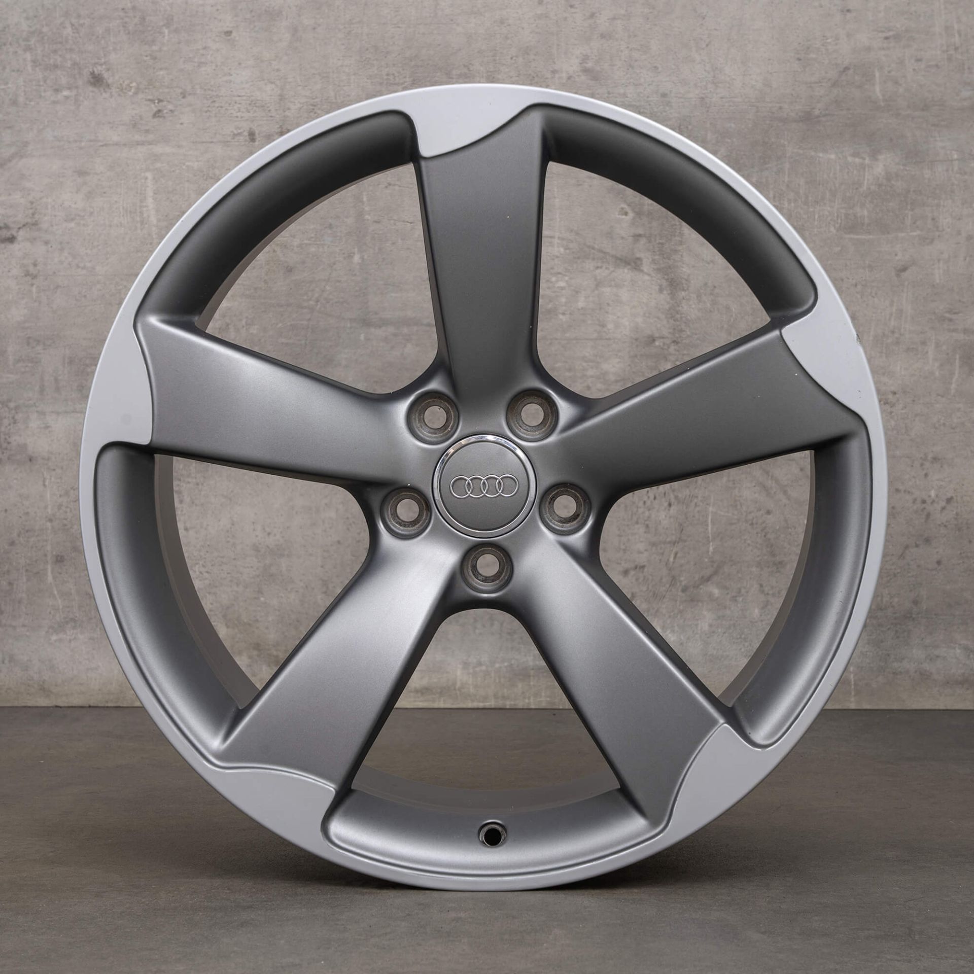 Audi A5 S5 8T 8F B8 19 Zoll Felgen Rotor 8T0601025BE anthrazit glanzgedreht