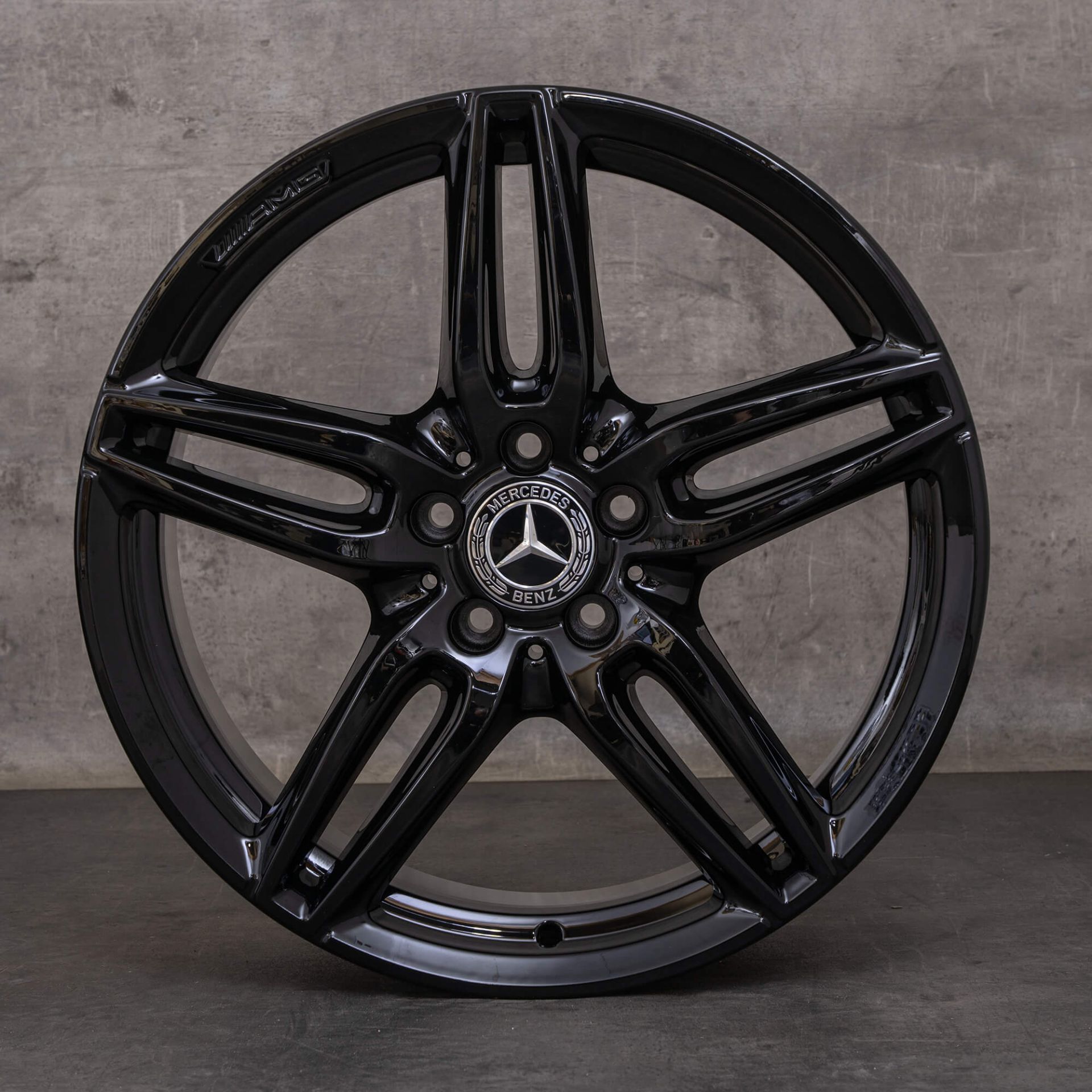 Original Mercedes Benz E-Klasse AMG Felgen 19 Zoll W213 S213 C238 A238 A2134012000 schwarz glanz